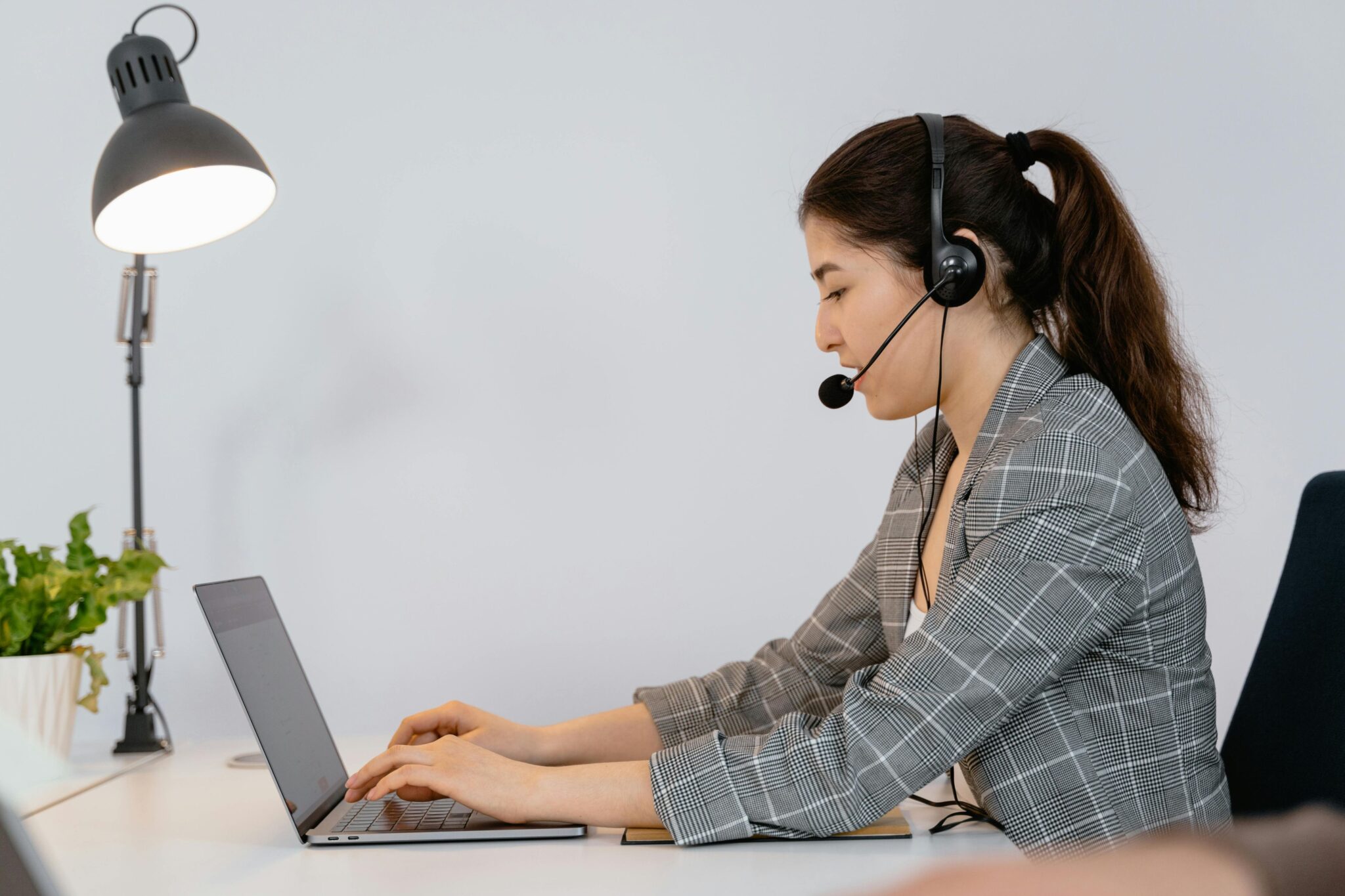 Attorney Answering Service in Australia | 24/7 Support